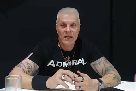 Ovo Je 18 Godina MlaĐa Žena ĐorĐa Davida Retko Se Pojavljuje U