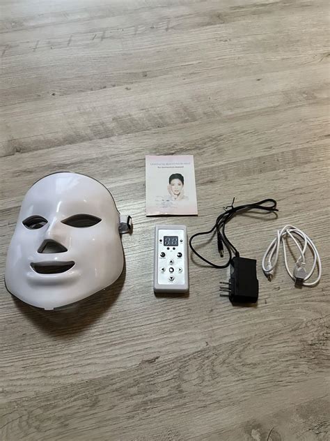 7色led美容マスク 美顔器 フォトフェイシャル メルカリ