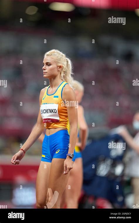 Yuliya Levchenko Participant Au Saut En Hauteur Aux Jeux Olympiques De