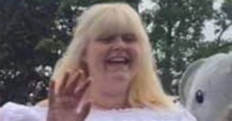 Horrified Mum Loses 9 Stone After Six Year Old Daughter Snaps Sneaky