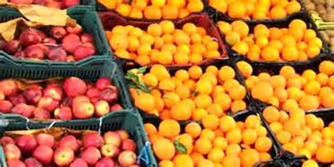 قیمت میوه شب عید در مراکز توزیع، حداقل ۱۵ درصد زیر نرخ بازار