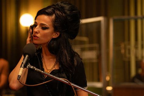 Back To Black Movie Review Sam Taylor Johnsons Amy Winehouse Biopic Was So Bad It Made Me Gasp