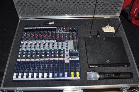 Photo Soundcraft EFX8 : Soundcraft EFX 8 (#149075) - Audiofanzine