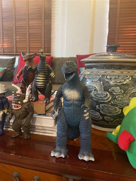 Vintage Godzilla Bootleg Ko Figure Hobbies And Toys Toys And Games On