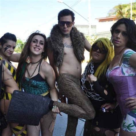 Vestidos Para Causar Fãs De Lady Gaga Causaram Nos Shows Do Brasil