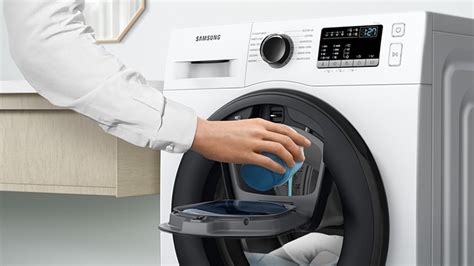 Skalbimo mašina SAMSUNG WW90T4540AE/LE - Topocentras