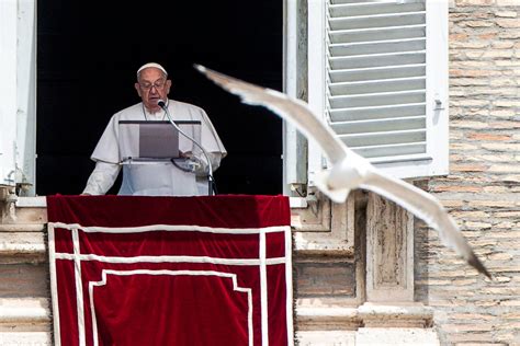 Pope Francis Calls For A Gaza Ceasefire And Appeals For More Aid