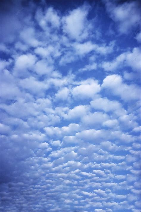 ふくらんでいる雲 自然 ふくらんでいる空 写真背景 無料ダウンロードのための画像 Pngtree