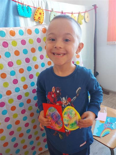 Арт терапия за деца със синдром на Даун