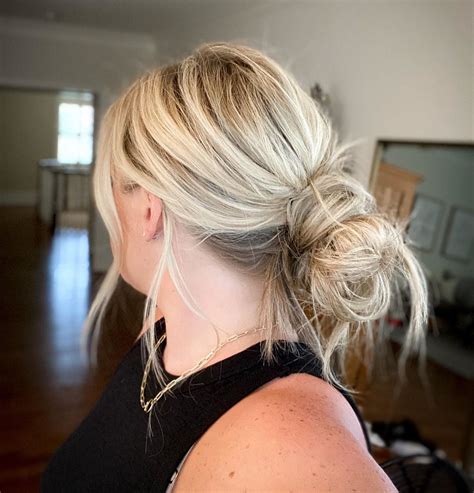 Fine Hair Wrapped Around Chignon Tutorial Messy Bun For Short Hair