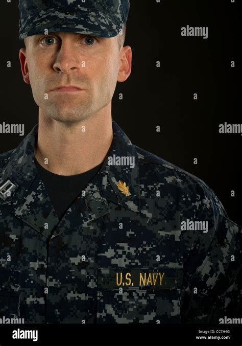 U S Navy Officer Uniforms