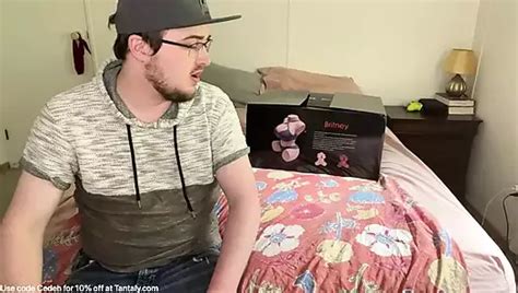 Probando La Muñeca Sexual Britney De Tantaly Xhamster