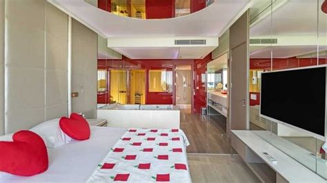 45 Kinky Hotel Rooms For Sexy Getaways In 2024 Adults Only