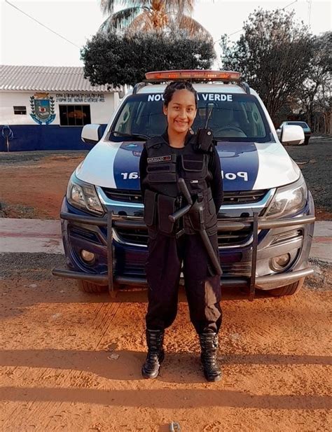 Polícia Militar Realiza Sonho De Adolescente Com Ensaio Fotográfico Em