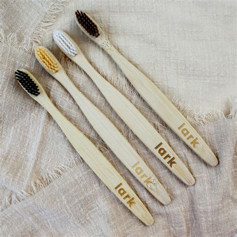 개인 관리 건강한 삶 구강 건강 구강 치료 깨끗한 나무 손잡이 나무 질감 나무 칫솔 녹색 생활 대나무 디지털