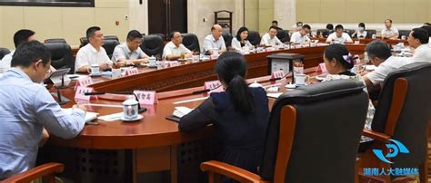 彭国甫调研江西人大信息化建设和新闻宣传等工作时强调：为把制度优势转化为治理效能插上科技翅膀发展胡世忠工作时