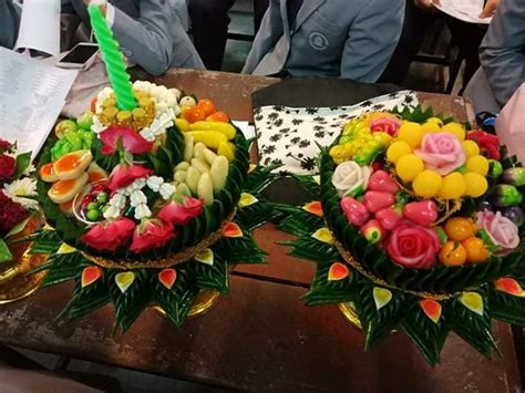 ขนมลูกชุบandขนมชั้น Added A New Photo ขนมลูกชุบandขนมชั้น