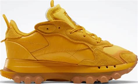 Cardi B Classic Leather Womens Shoes From Reebok Cross Train Clothes