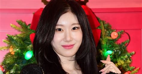 있지 채령 추위 녹이는 블링블링한 미모 이쁘다[ten포토 ]
