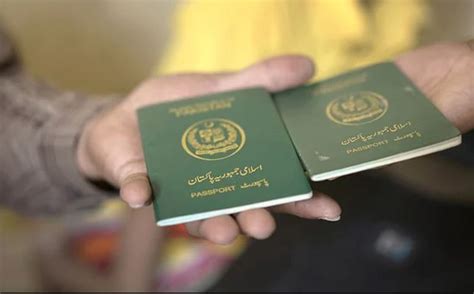 معاشی بحران‘ پانچ لاکھ پاکستانیوں کے پاسپورٹ بدستور تاخیر کا شکار