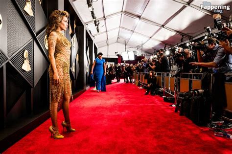 Miley Cyrus Sexy Photos The Fappening Stars