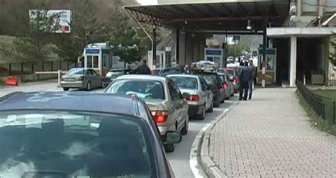 Fluks Emigrantësh Në Kapshticë Orikumi News