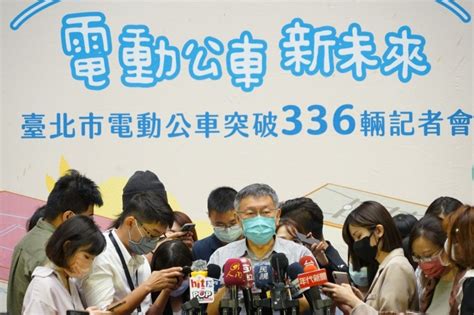 讚高虹安駁抄襲做法是「一級戰將」 柯文哲：誘敵深入再一舉殲滅 風傳媒