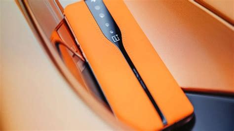 Oneplus Concept One Smartphone Unveiled In Ces Invisible Camera Color Shifting Glass And