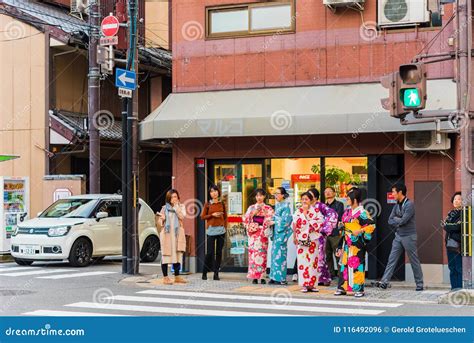 Kyoto Japan November 7 2017 Group Of Girls In A Kimono On A City