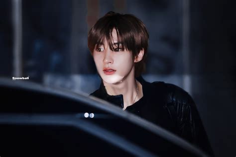 [잡담] 어제 앤톤 퇴근길이 진심 레전드 아니야 인스티즈 Instiz 연예 카테고리