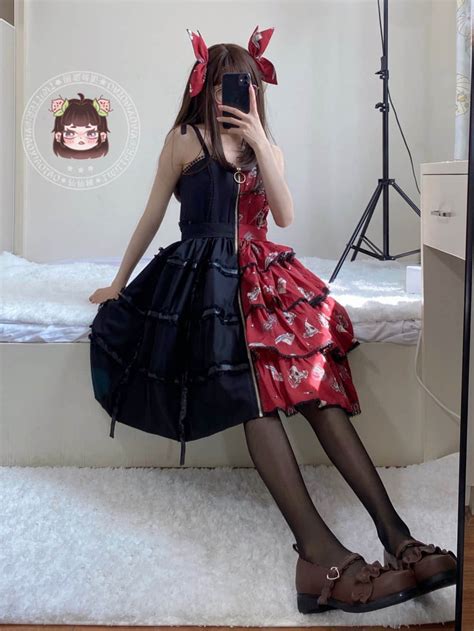极品推特洛丽塔美少女仙仙桃露脸照 绝对领域