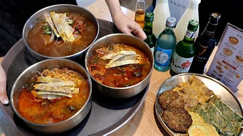 소고기 육전을 덮은 빨간 경상도식 국밥 세 딸들과 운영하는 가족식당 육전국밥 Spicy Soup With Beef
