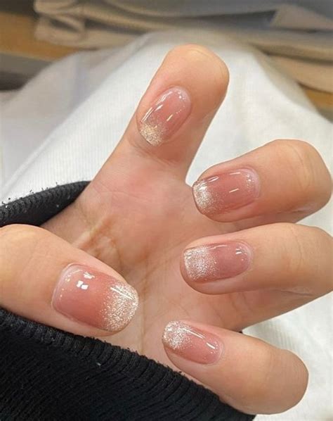 20 ไอเดียทำเล็บเรียบหรูดูแพง ไม่ต้องเปลี่ยนลายบ่อย Ladyissue เว็บรีวิวเครื่องสำอาง ชุมชน