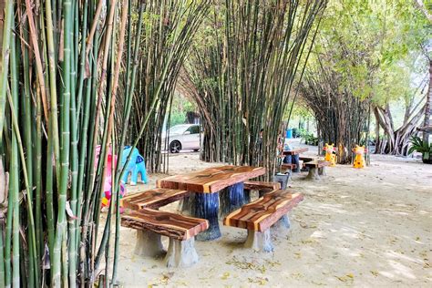 Readme Me ลอดถ้ำ ลงแพ แลมังกร ไหว้พระนอน วัดดอนขนาก