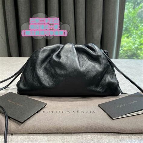 【巴黎二手】bottega Veneta 寶緹嘉 Bv 黑色小號 雲朵包單肩包斜背包手拿包 蝦皮購物