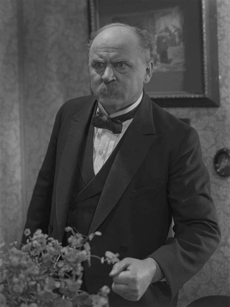 Bomans Pojke 1933 Čsfd Cz