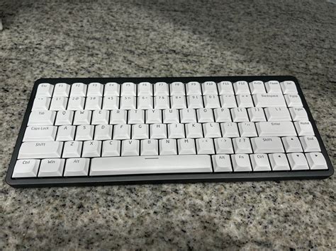 Nuphy Air 75 With White Shine Through Pbt Keycaps R Nuphy