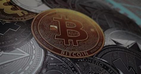 بالشارت العملات المشفرة ترتفع والبيتكوين تتداول أعلى 17200 دولار