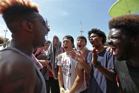 Thousands Mourn Slain Rapper Xxxtentacion At Florida Funeral