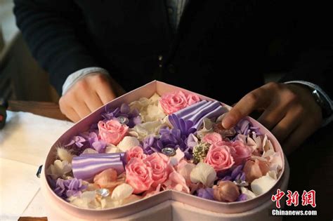 밸런타인데이 맞아 꽃값 폭등 ‘영생화 인기상품 등극 5