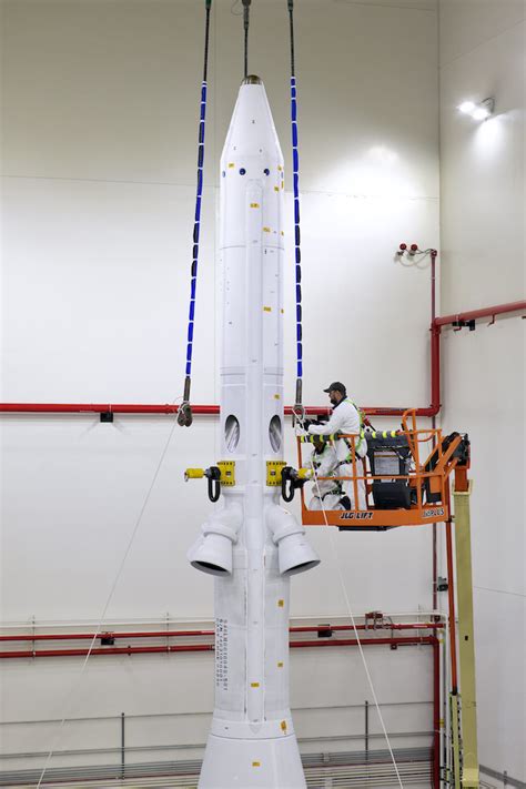 Space Shuttle Launch Escape System