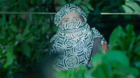 Watch Pallavi Runs Away From Home Alti Palti Sumdit Kalti Tv Serial