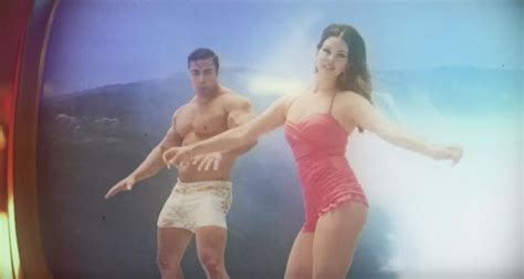 Lana Del Rey dévoile un sublime clip 2 en 1