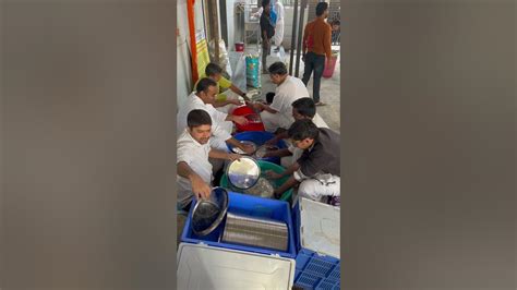 Pure Hearted Service Devotees Joyfully Cleaning Prasadam Plates 😍