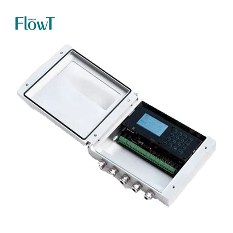 High Accuracy Wall Mount Clamp On Type Ultrasonic Flow Meter Meter