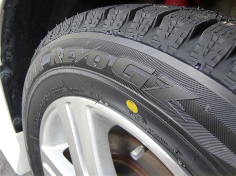 BRIDGESTONE BLIZZAK REVO GZ 175/65R14 のパーツレビュー | パッソ(milk@パッソ) | みんカラ