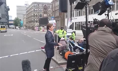 Cnn Rebuts Claim They ‘staged A Pro Muslim Shot During London Aftermath