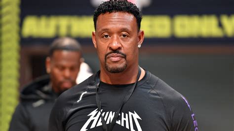 Nfl Network Issues Statement After Willie Mcginest Is Charged With