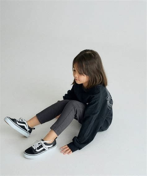 FOVフォブのFOV フォブ STORE L S TシャツTシャツ カットソー WEAR