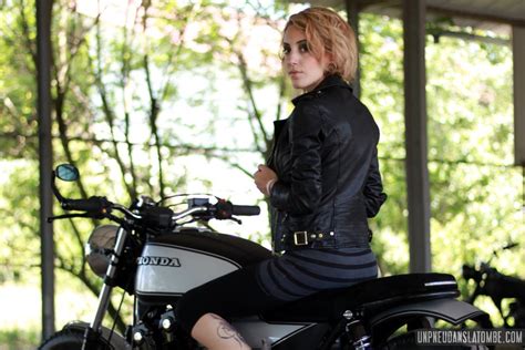 Honda CB 750 KZ custom la 10ème des FrenchMonkeys Un pneu dans